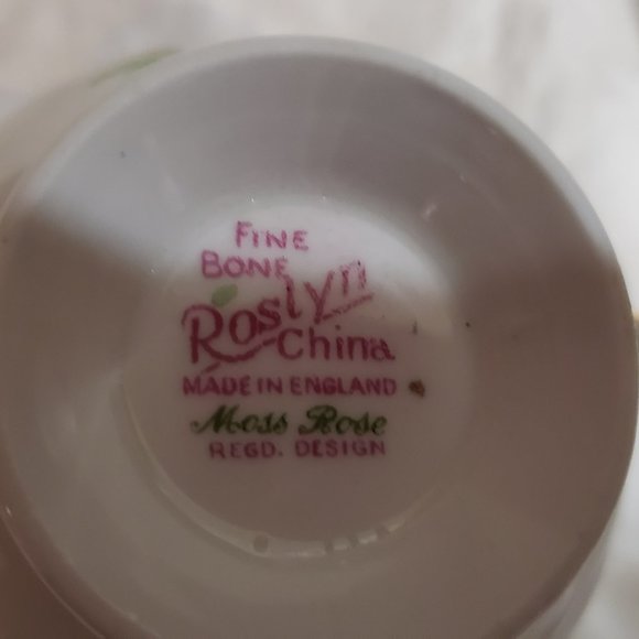 Roslyn | Other | Vintage Roslyn China England Moss Rose Pattern Teacup ...